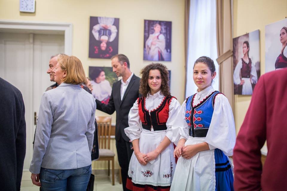 “Visages of Transylvania” an exhibition by Botond DÁVID 20th April 2016 ...